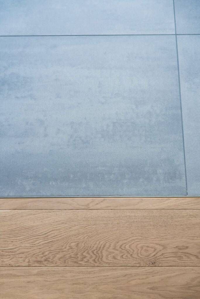 Manufacturer: MOSA - Town & Country Surfaces